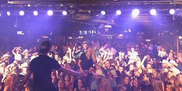 Sam Riggs Interview | Country Music Interviews